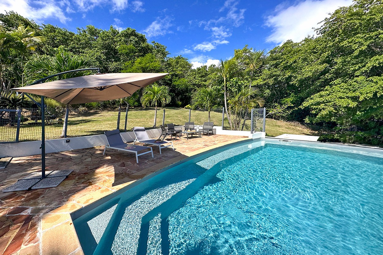 CAP NATURE location Villa Tartane Martinique piscine et vue mer ...