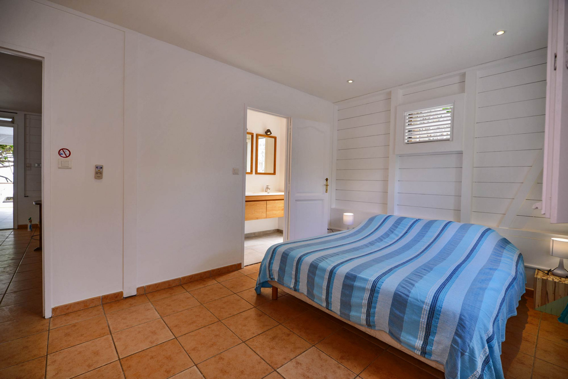 VILLA DU ROCHER le Diamant location luxe sur la plage avec piscine ...