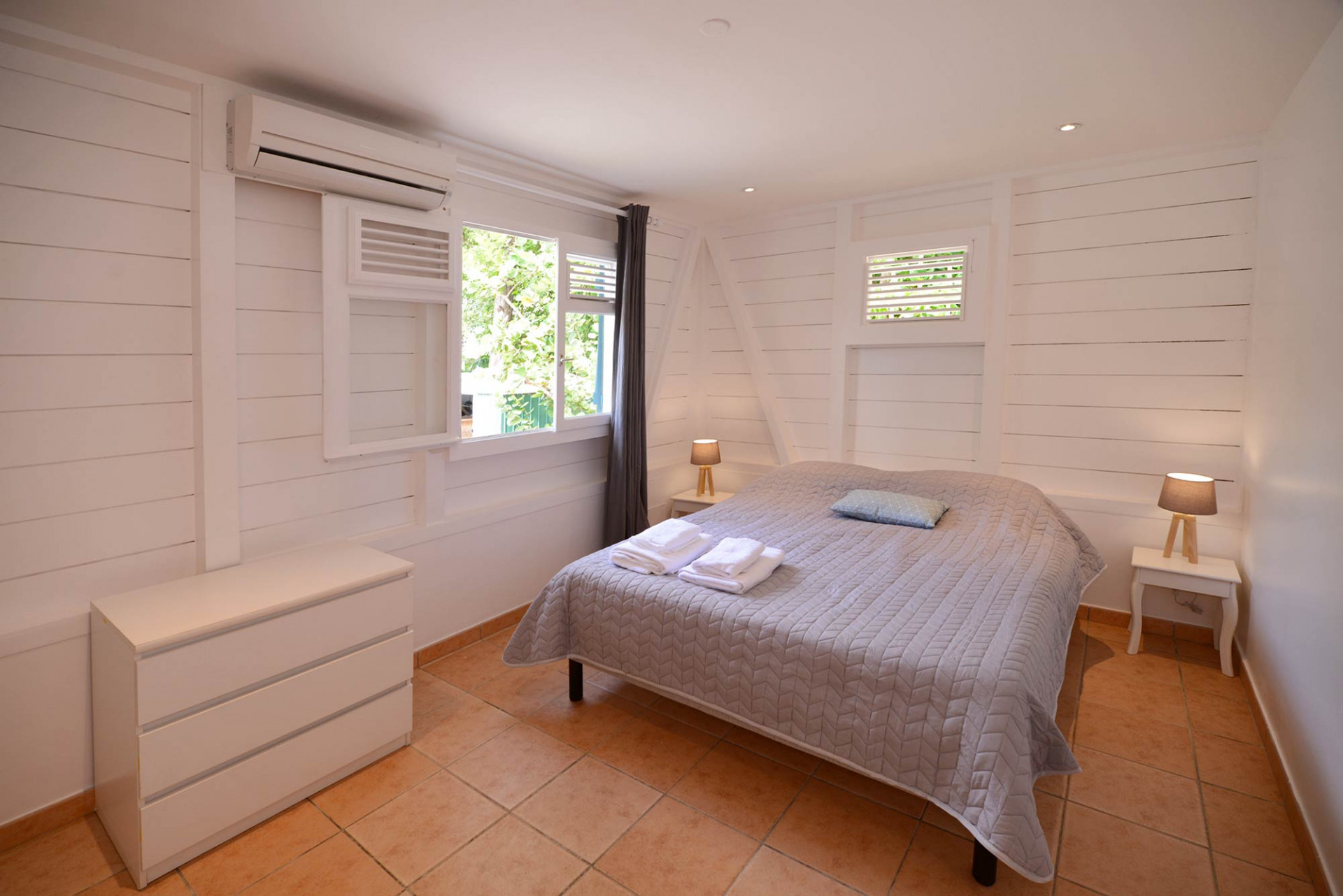 VILLA DU ROCHER le Diamant location luxe sur la plage avec piscine ...