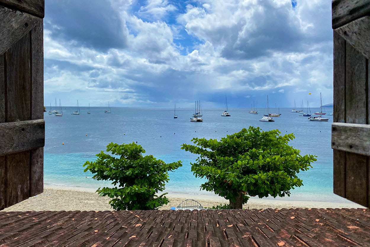GRAND SOLEIL location T4 haut de villa 3 ilets Martinique sur la plage ...