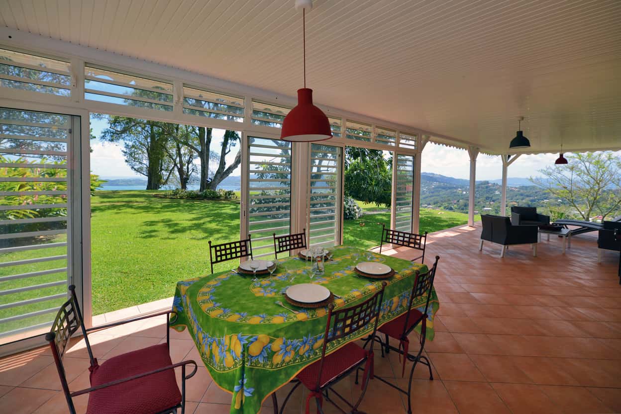 Habitation MONT VERT location villa Martinique le Robert piscine vue ...