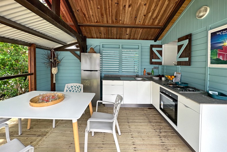 Le bungalow de Fond Basile location Martinique Tartane au bord de l’eau ...