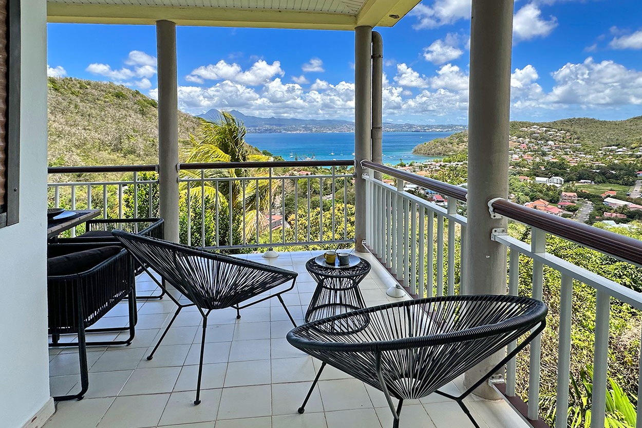 LOFT appartement T2 PASSE MON TEMPS location Trois Ilets Martinique Vue ...